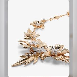 Express | Jewelry | Express Pearl Flower Chain Necklace | Poshmark